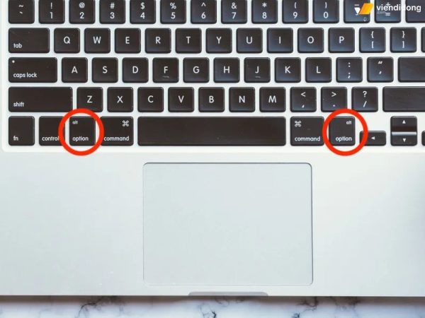 Phím Alt trên MacBook nằm ở đâu? Cách sử dụng phím Command